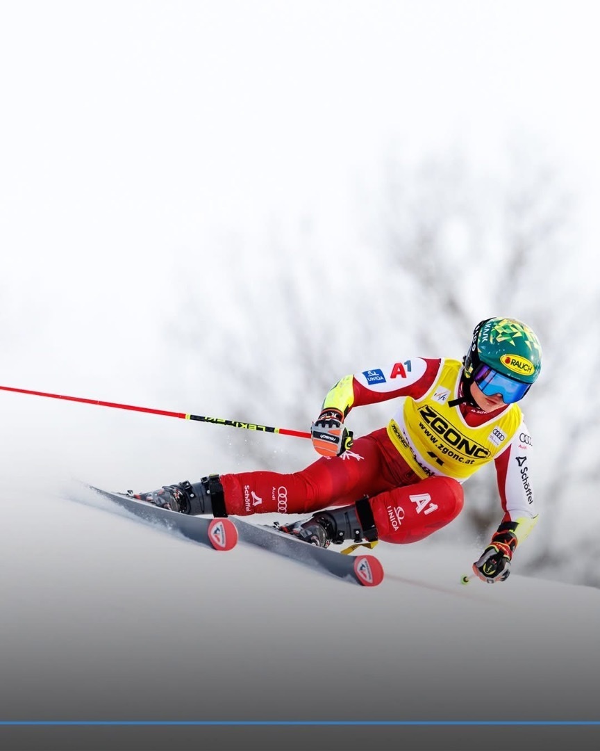World Cup Giant Slalom: "Gaku" Racing